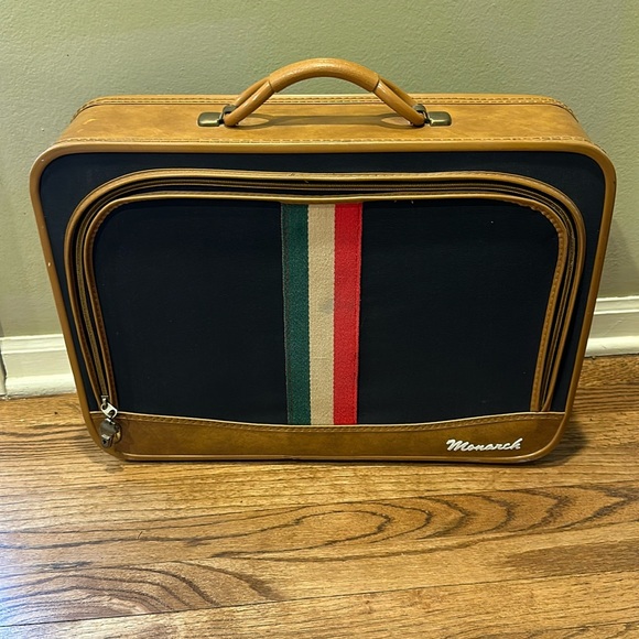monarch | Other | Amazing Condition Vintage Retro Italian Suitcase 3 ...